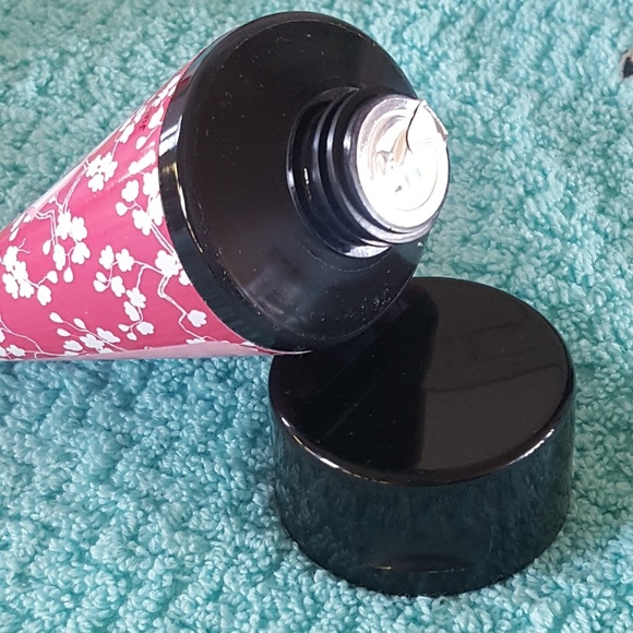 Perfectly Posh | Other | Perfectly Posh Tickled Pink Hand Creme | Poshmark